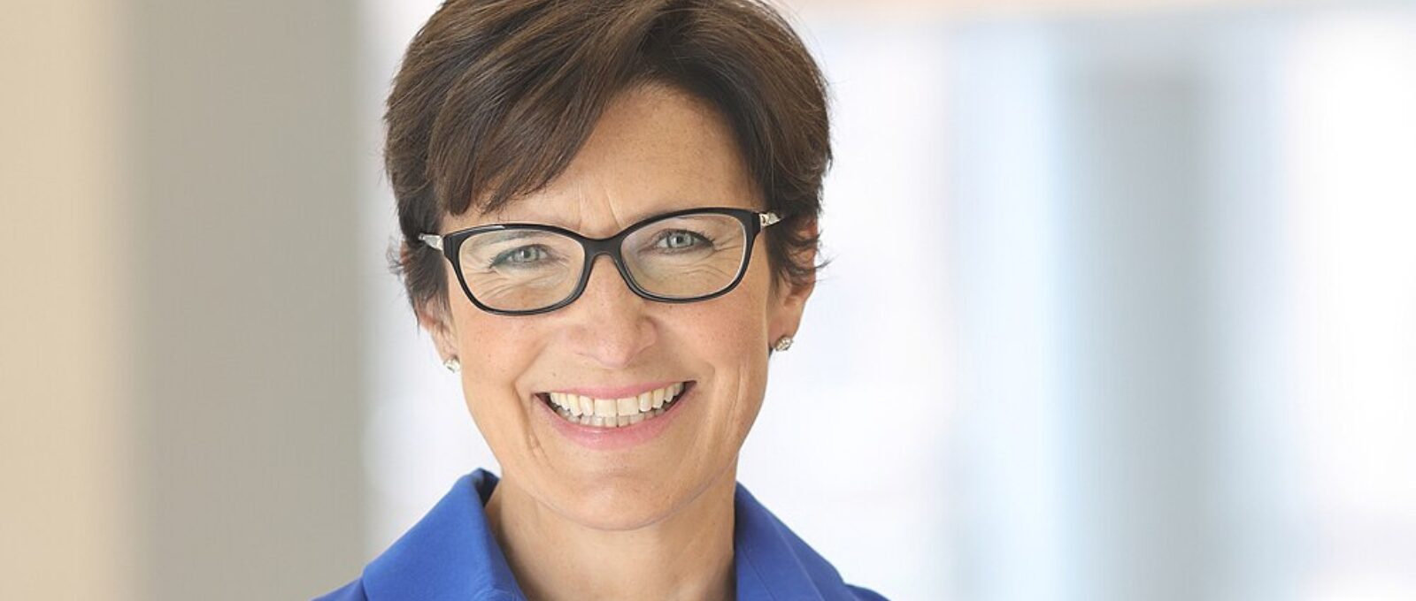 Jane Fraser - Net Worth, Career Highlights & More | BusinessWomen